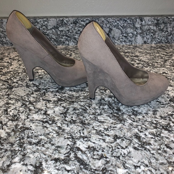 BAMBOO | Shoes | Bamboo Taupe Wedges | Poshmark